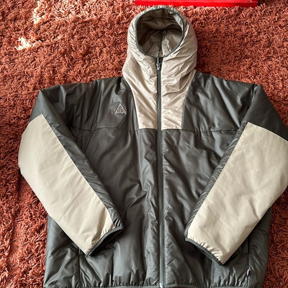 Nike ACG | Jackets & Coats | Nike Acg Puffer Nwot 2xl | Poshmark